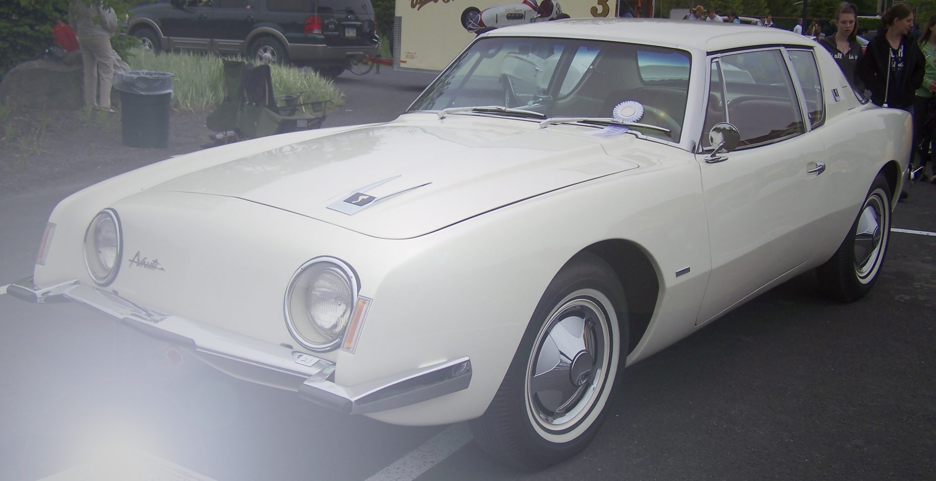 1963 Studebaker Avanti R2 - Drive