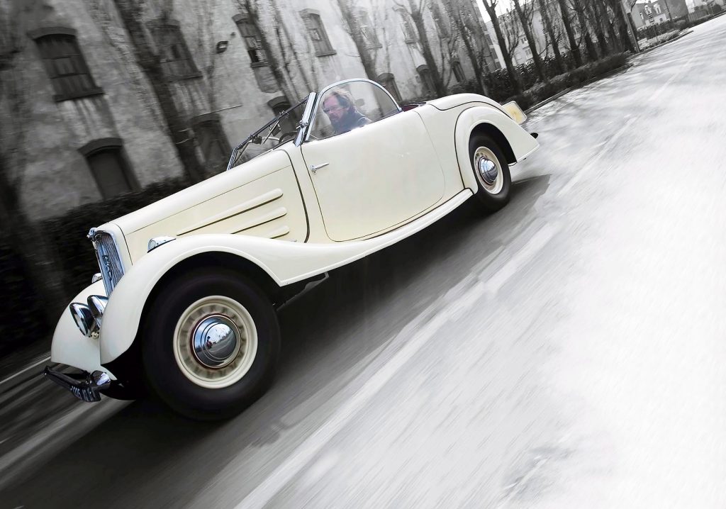 1935 Peugeot 401 D Eclipse - Drive
