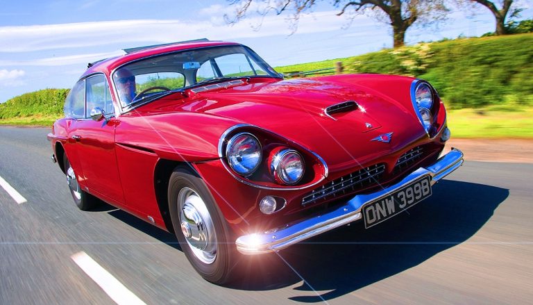 1965 Jensen C-V8 road test - Drive