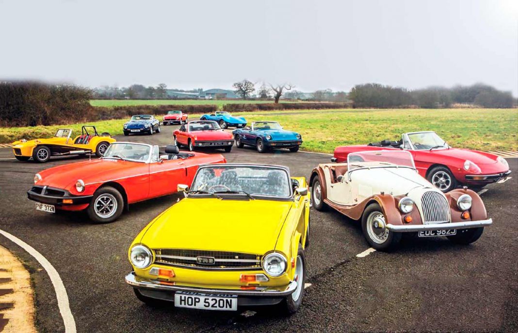 Alfa Romeo Spider vs. Triumph TR6, Chevrolet Corvette C3, Lotus Seven ...