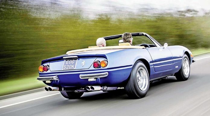 1972 Ferrari 365 GTB/4 Daytona Spyder by Straman road test - Drive