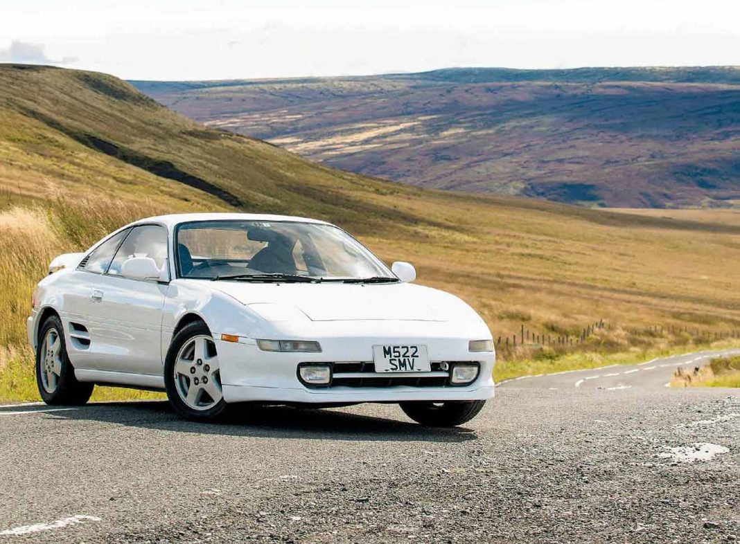 1994 Toyota MR2 Turbo MkII W20 road test - Page 2 of 5 - Drive