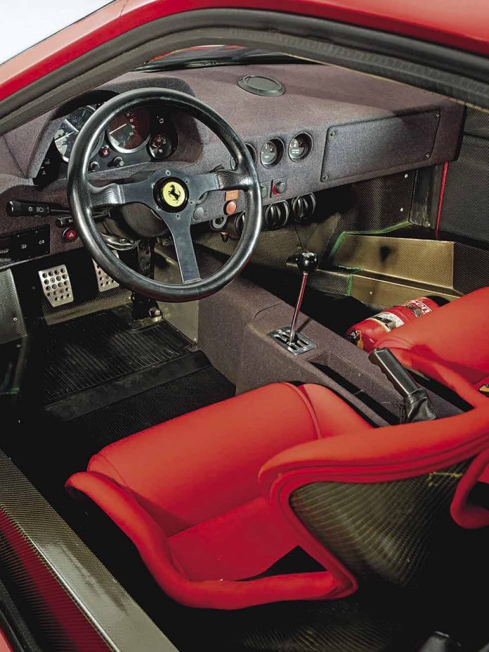 Extreme machine 1987 Ferrari F40 - Drive