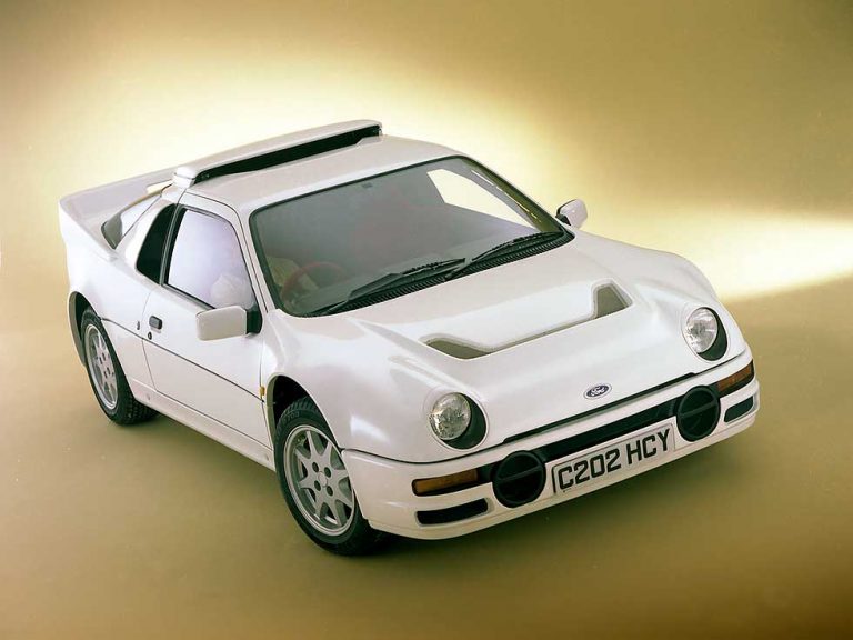 Group B guru Ford RS200 - Drive