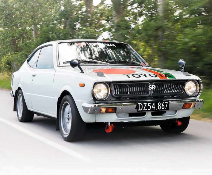 1976 Toyota Corolla SR1600 Levin Rally Car - Drive