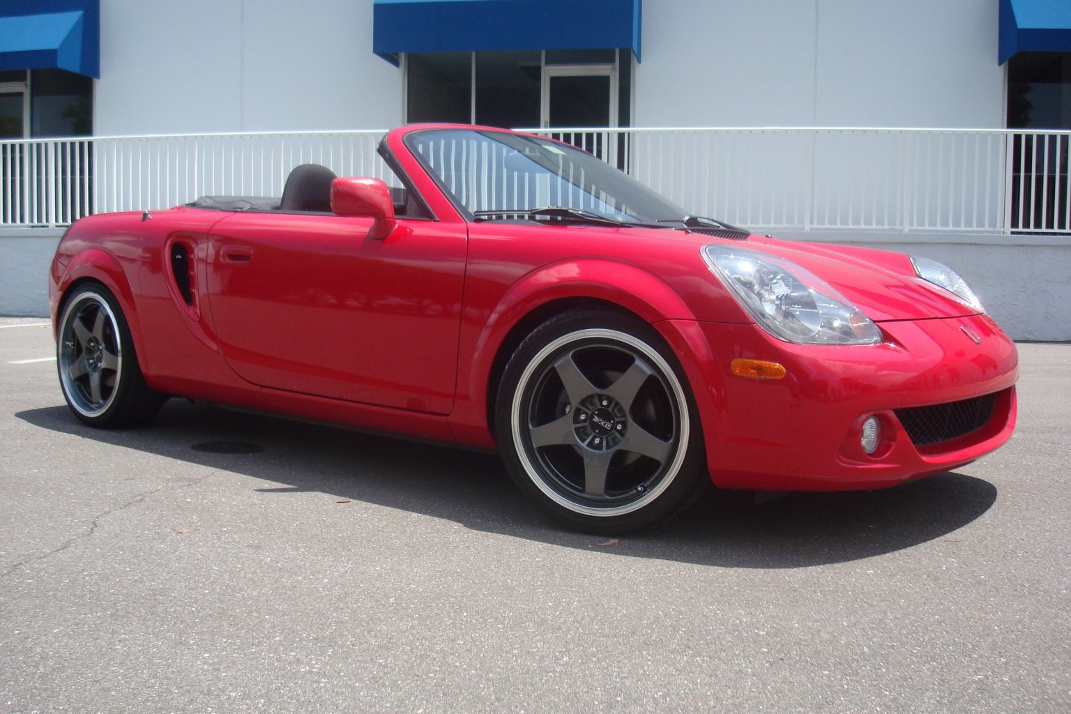 2003 Toyota MR2 ZZW30 Spyder - Drive