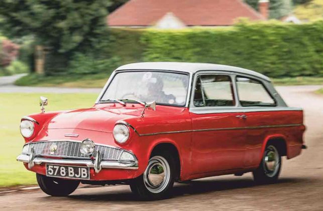1962 Ford Anglia 105E Touring - Drive