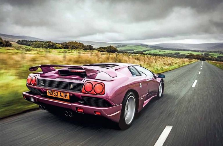 1993 Lamborghini Diablo SE30 - Drive