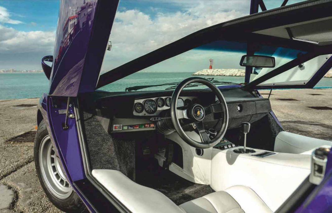 1977 Lamborghini Countach LP400 ‘Periscopica’ in Italy - Drive