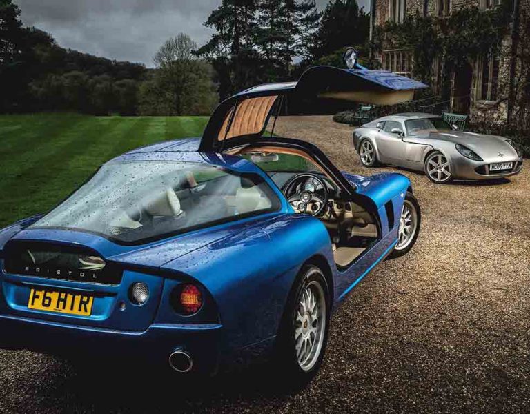 2005 Marcos TSO GT2 vs. 2006 Bristol Fighter - Drive