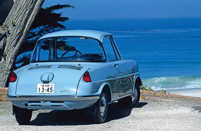 1960 Mazda R360 Coupé - Drive